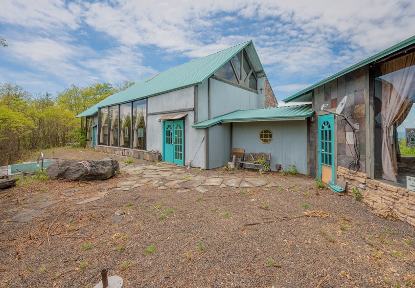 1485 Lead Mine Rd, Austinville, VA 24312 - Specialty for Sale | LoopNet