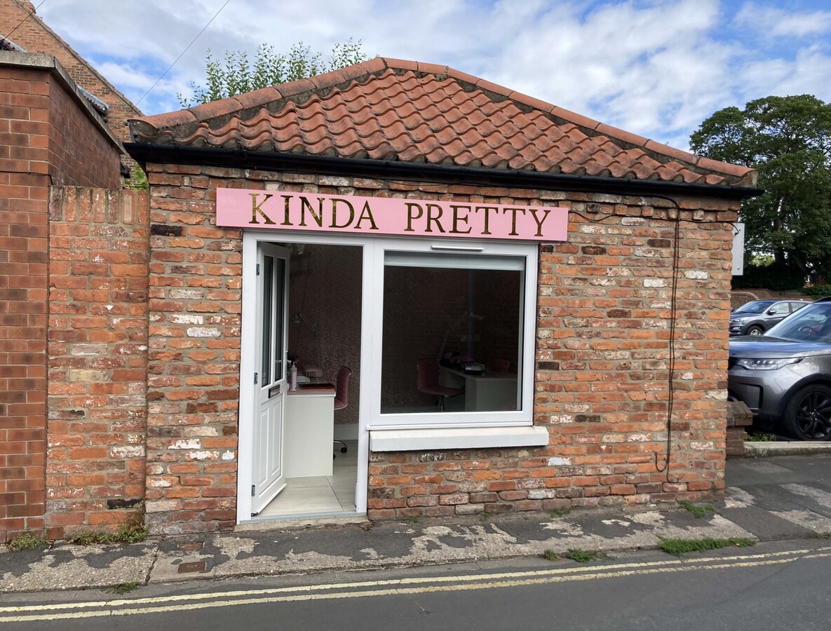 1 School Ln, Beverley, HU17 9AW | LoopNet