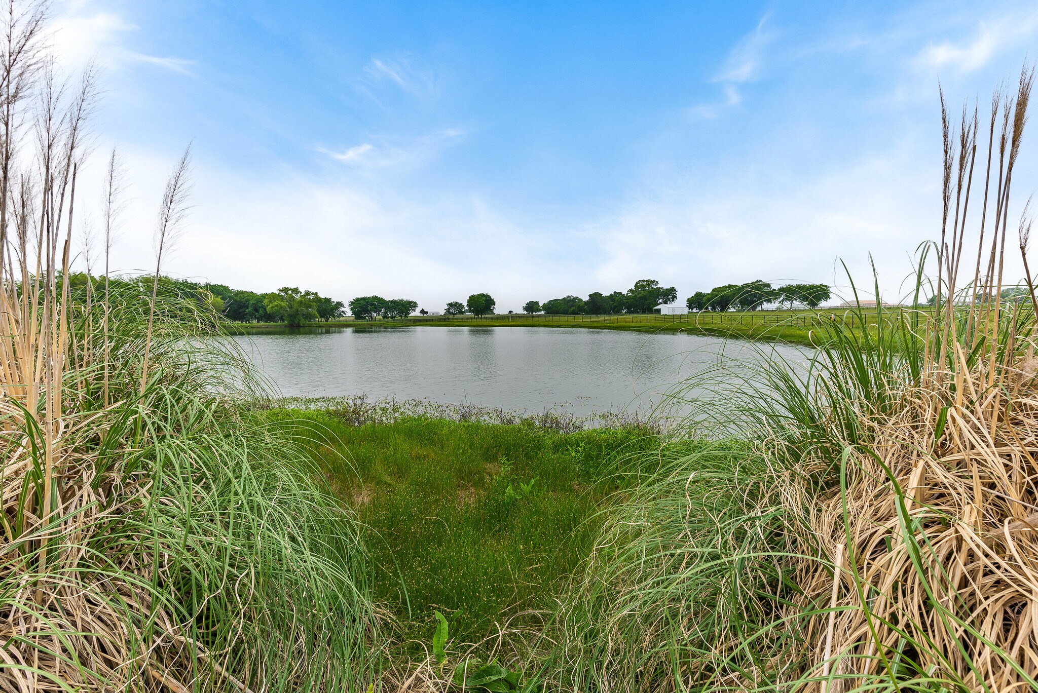 10285 Zipper Rd, Pilot Point, TX 76258 - Specialty for Sale | LoopNet