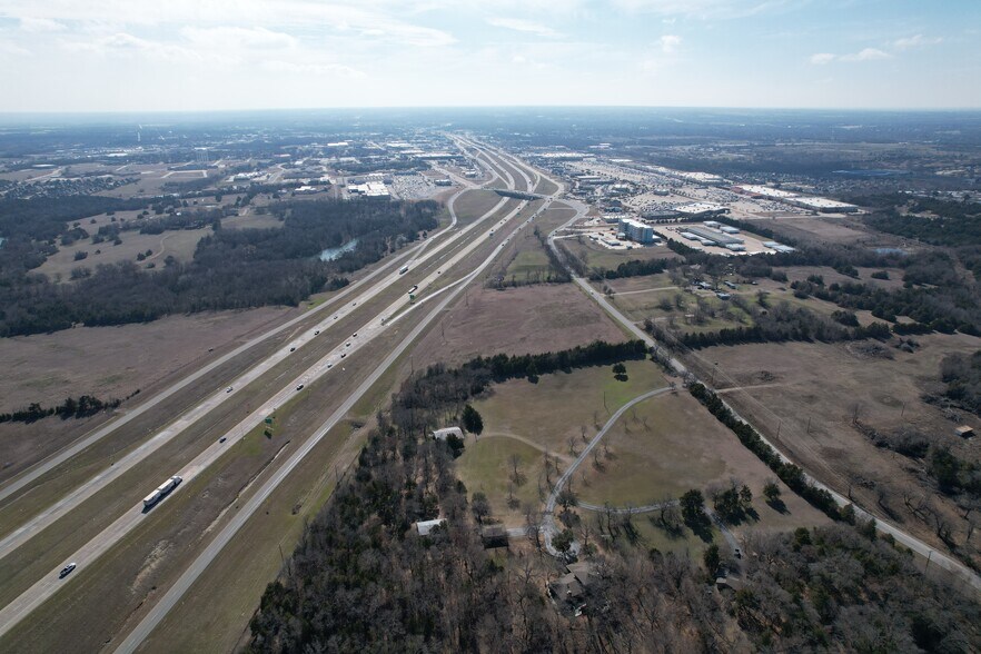 2916 N US Highway 75, Sherman, TX 75092 | LoopNet