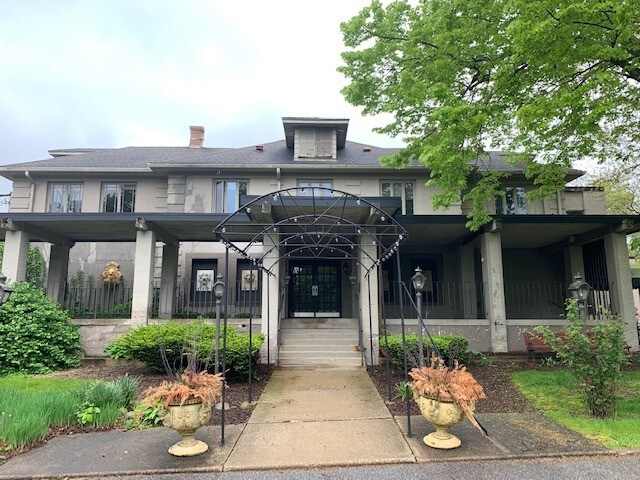 4315 Manchester Rd, Akron, OH 44319 | LoopNet