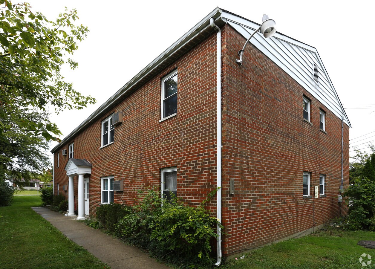 5271 Hester Rd, Oxford, OH 45056 | LoopNet