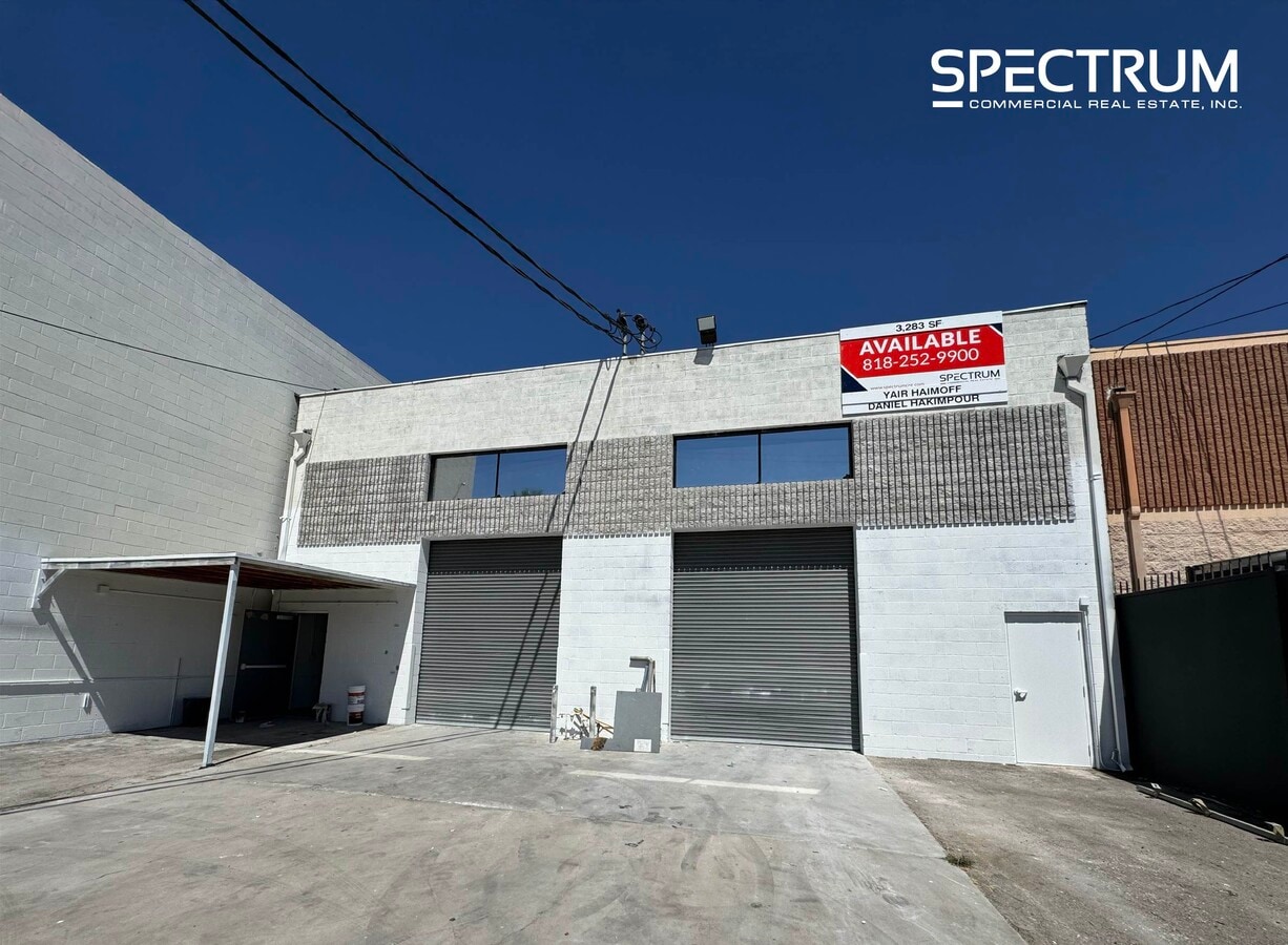 15921 Arminta St, Van Nuys, CA 91406 - Freestanding Industrial Building | M2 Zoned | LoopNet