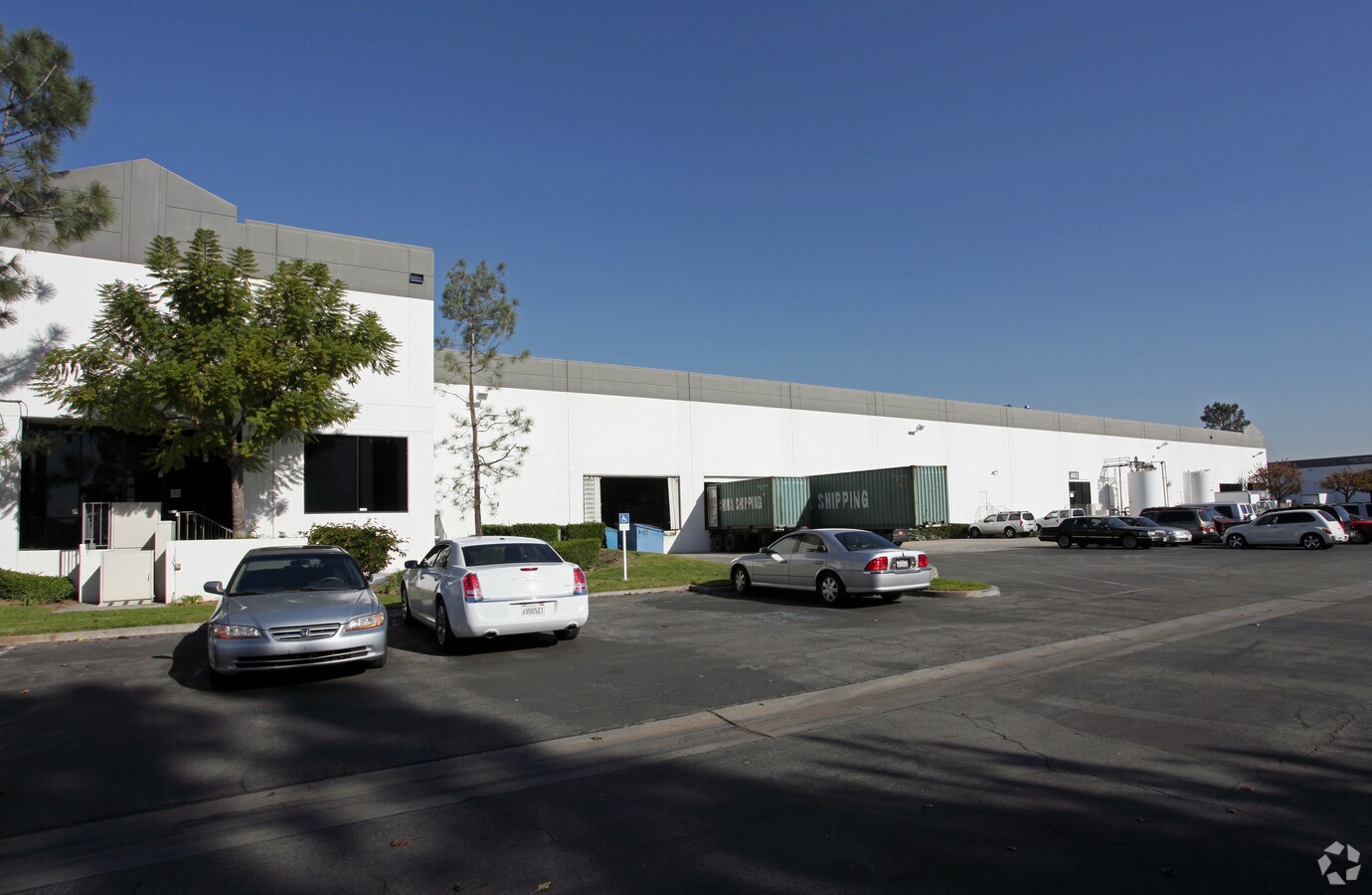 6011-6031 Malburg Way, Vernon, CA 90058 | LoopNet