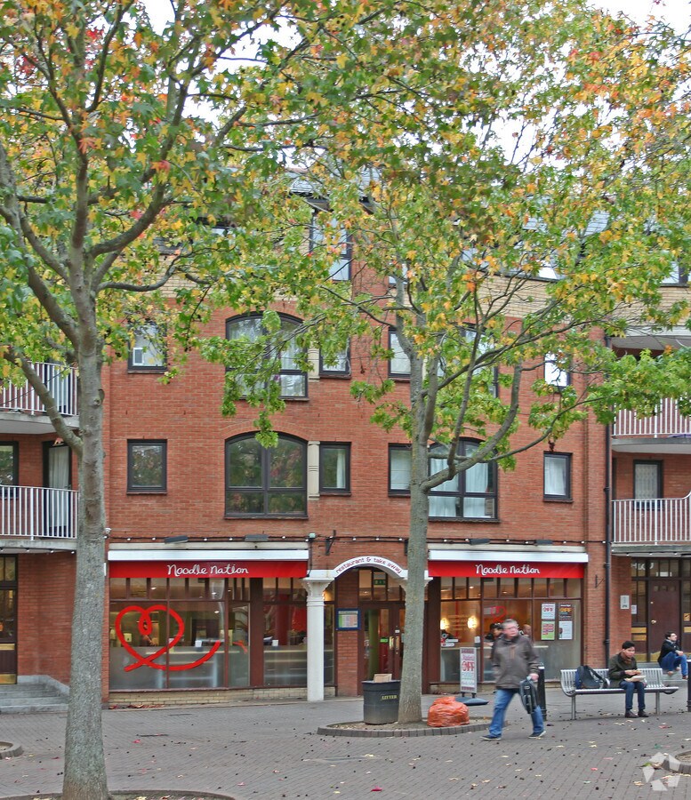 100-101 Gloucester Green, Oxford, OX1 2BU - Retail for Lease | LoopNet