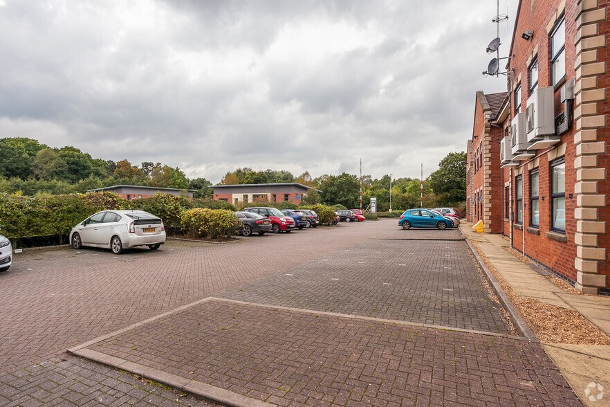 Mallard Way, Crewe, CW1 6ZQ - Office for Lease | LoopNet