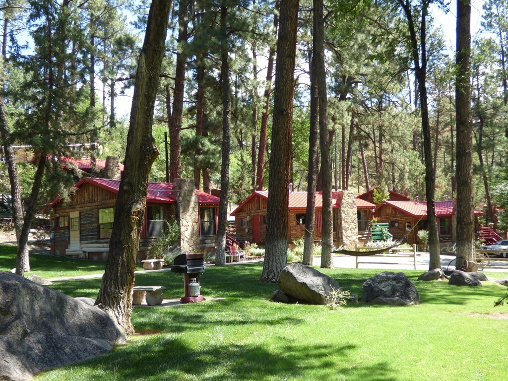 215 Country Club Dr, Ruidoso, NM 88345 | LoopNet