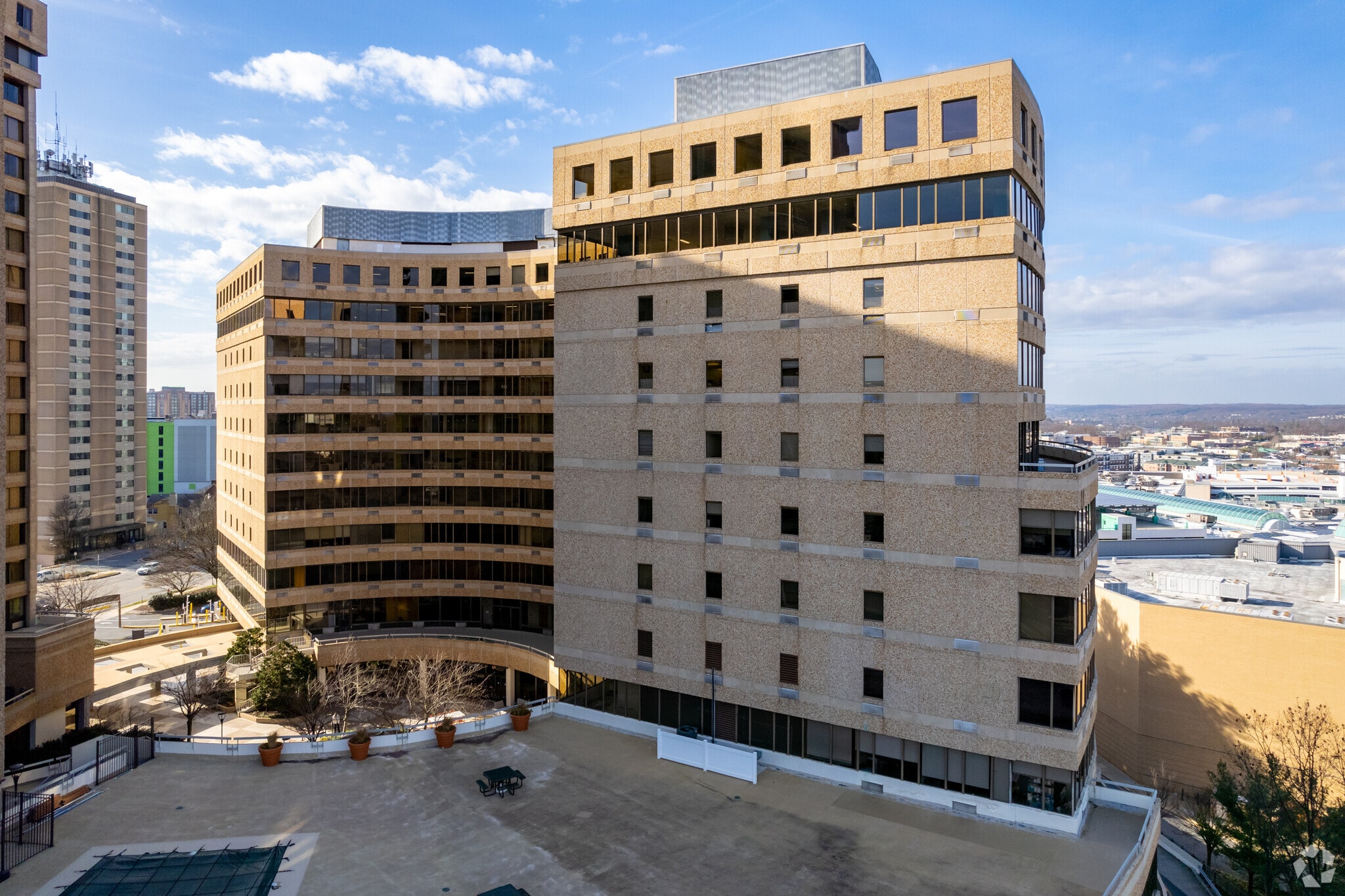 300 E Joppa Rd, Towson, MD 21286 - Hampton Plaza | LoopNet