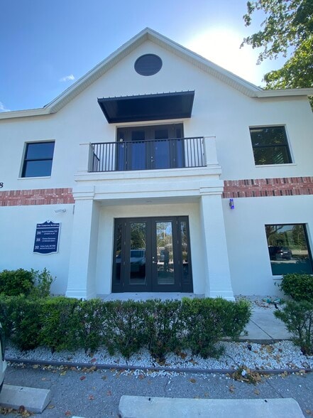 1008 Goodlette Rd N, Naples, FL 34102 | LoopNet