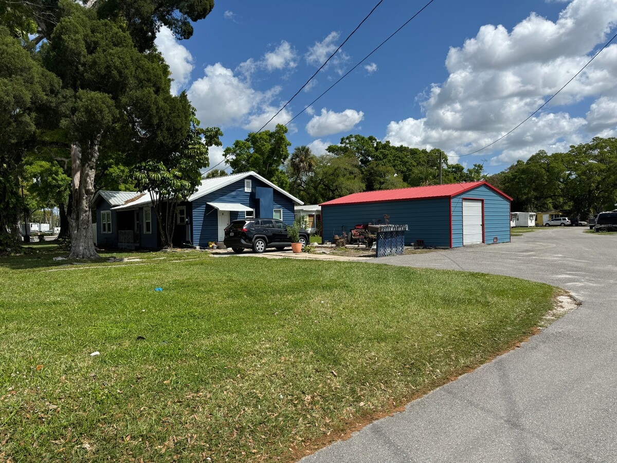 710 S 50th St, Tampa, FL 33619 | LoopNet