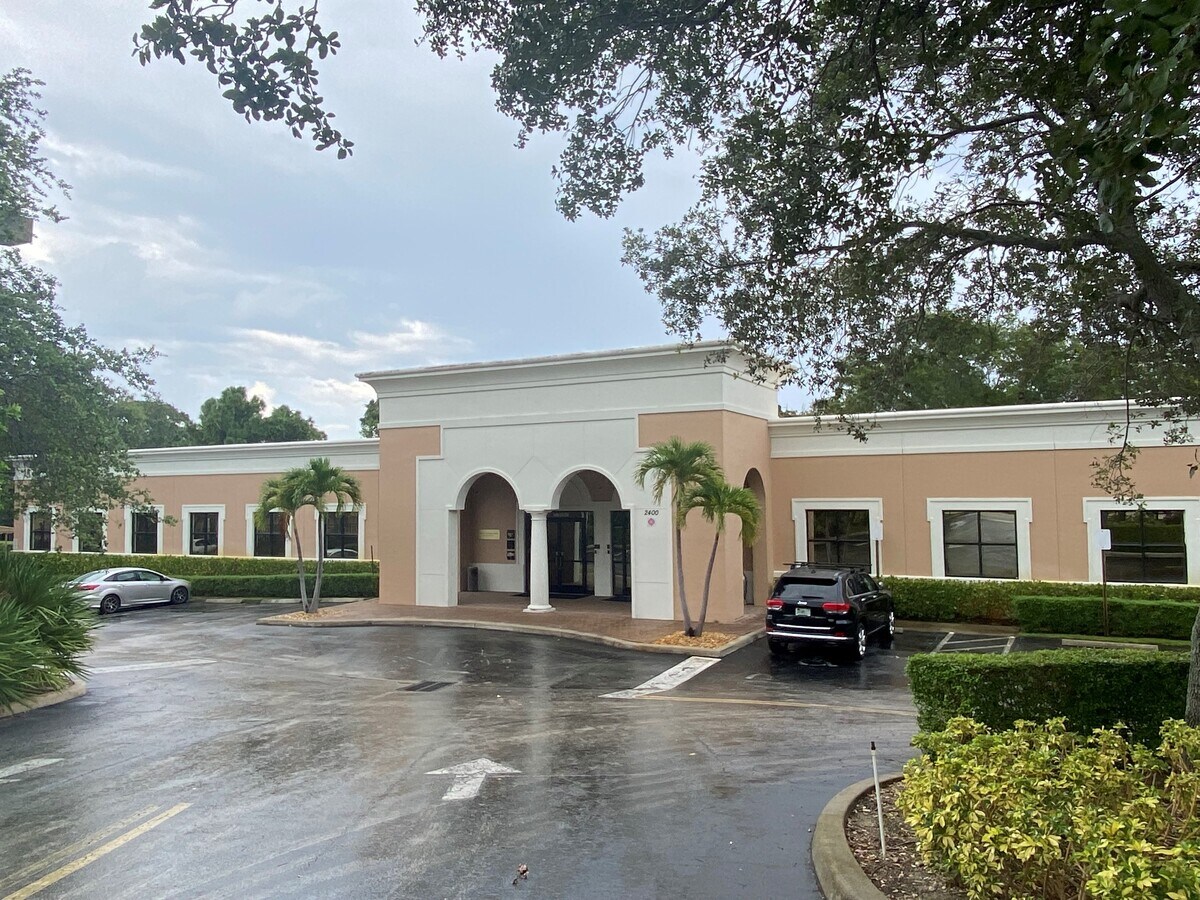 2400 High Ridge Rd, Boynton Beach, FL 33426 | LoopNet