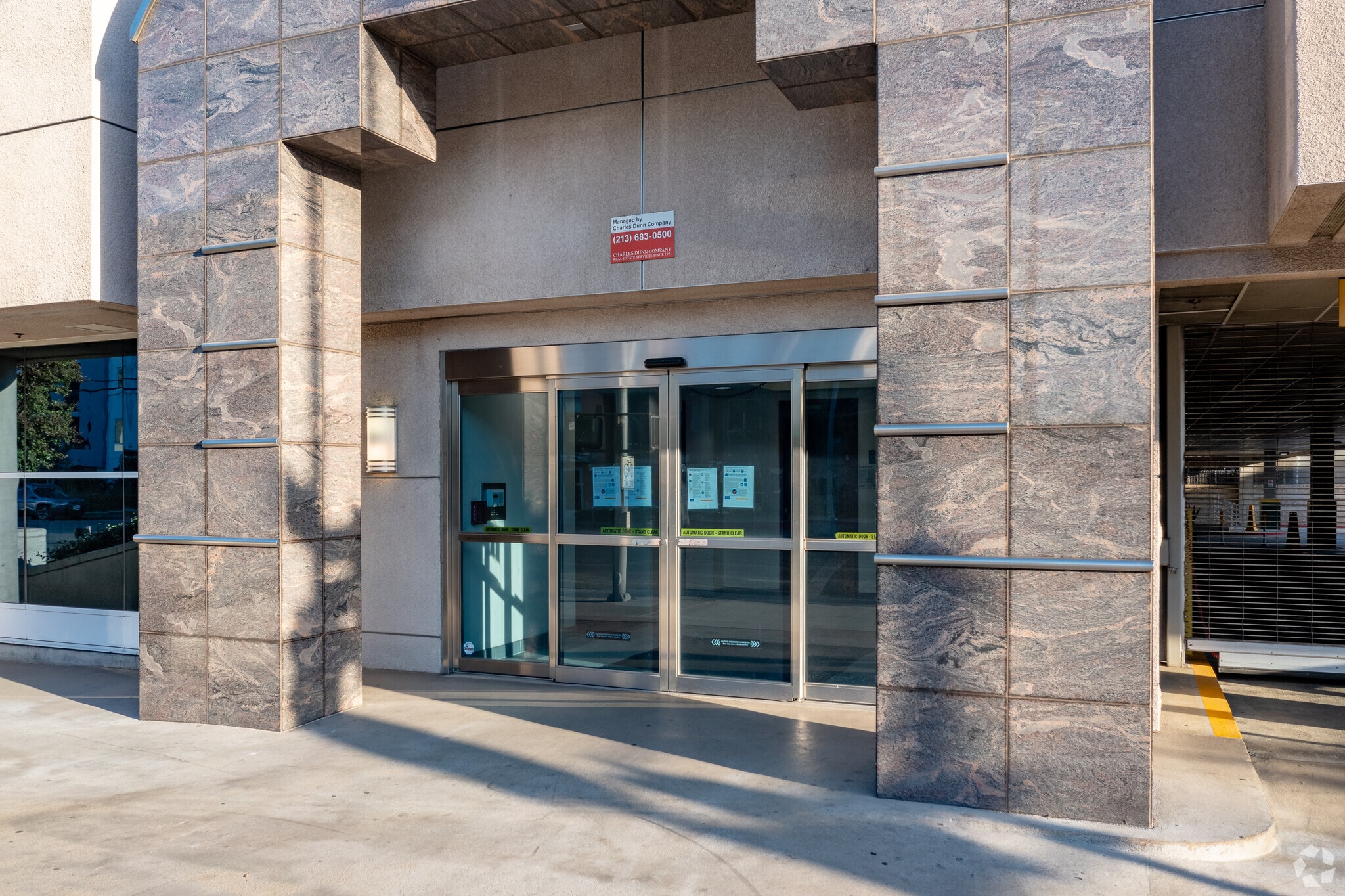 12660 Riverside Dr, Valley Village, CA 91607 - Office/Medical for Lease ...