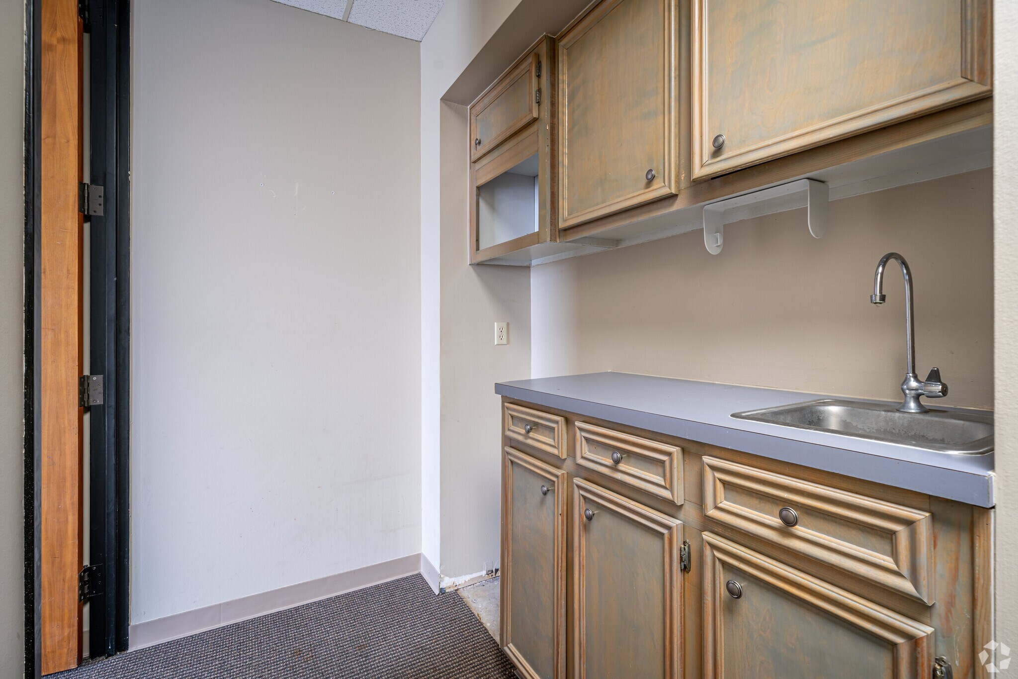 6300 West Loop South, Bellaire, TX 77401 - Bellstone Square | LoopNet