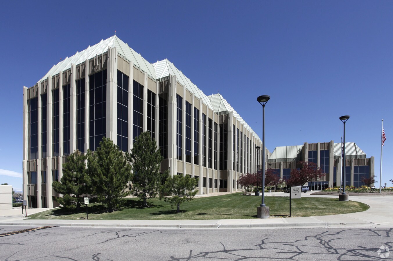 9510 S Meridian Blvd, Englewood, CO 80112 | LoopNet