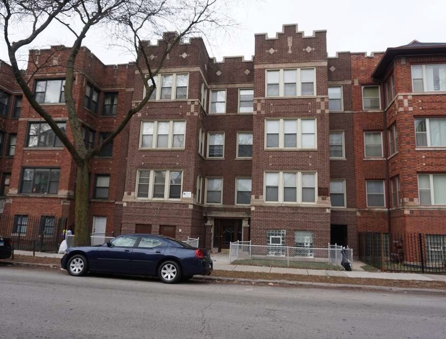 7220 S Yates Blvd, Chicago, IL 60649 | LoopNet