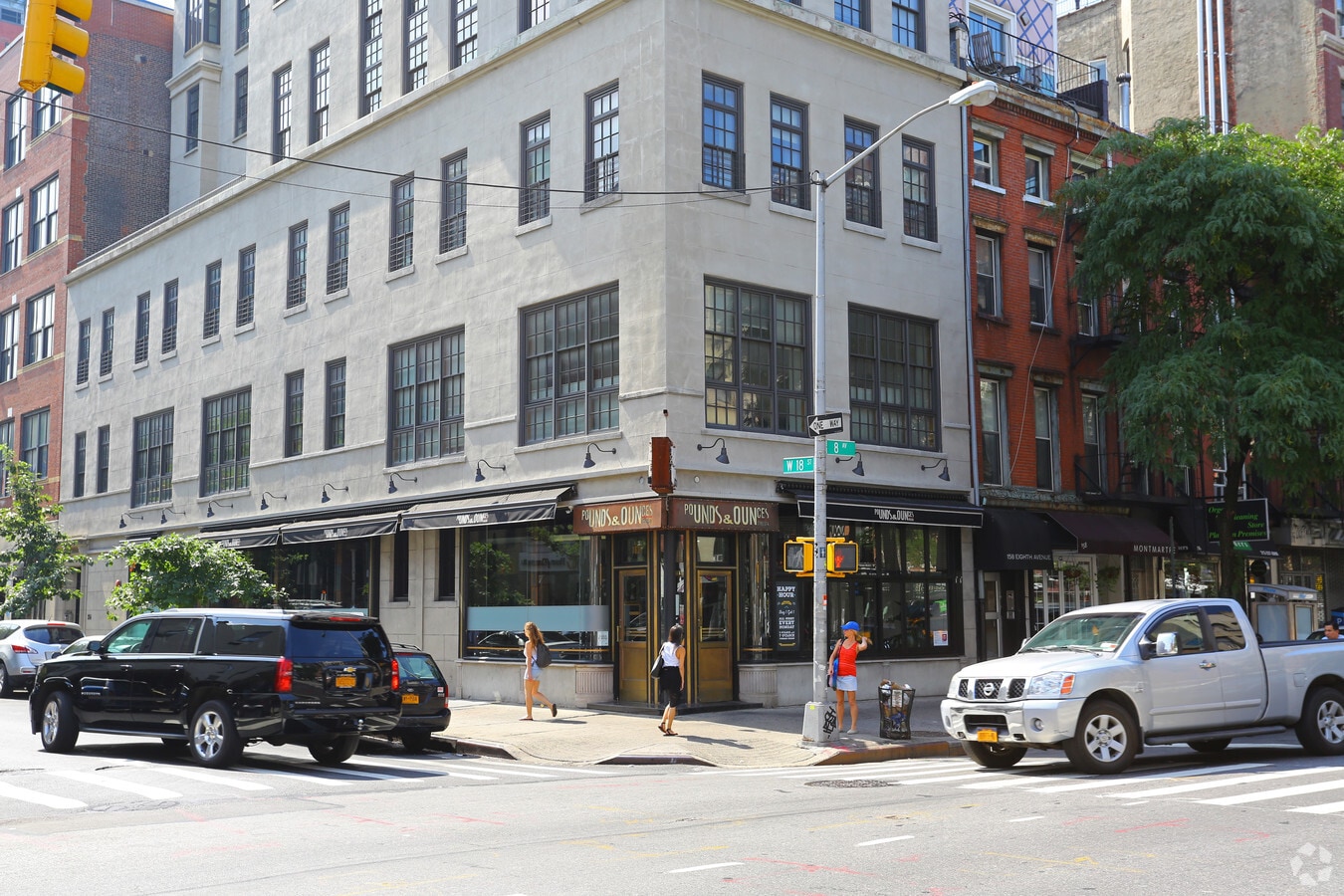 160 Eighth Ave, New York, NY 10011 | LoopNet