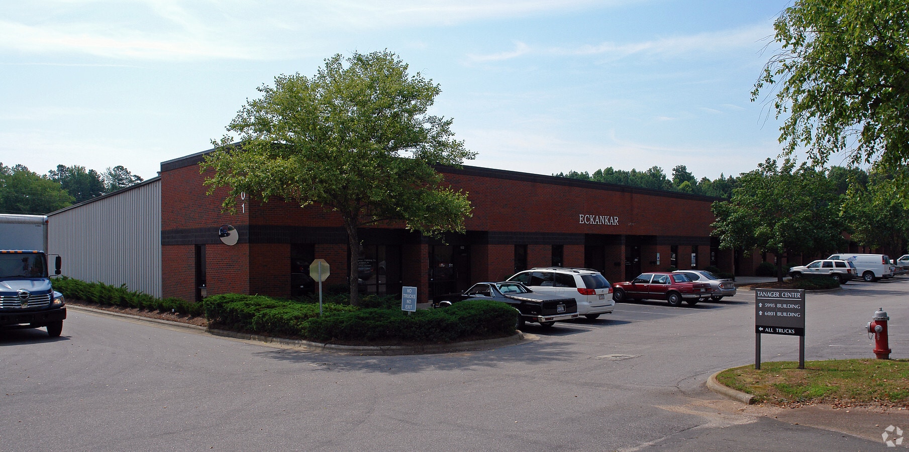 6001 Chapel Hill Rd, Raleigh, NC 27607 | LoopNet