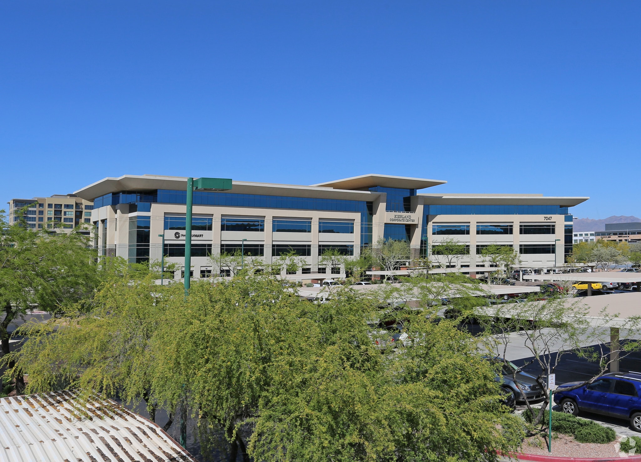 7047 E Greenway Pky, Scottsdale, AZ 85254 - Kierland Corporate Center | LoopNet