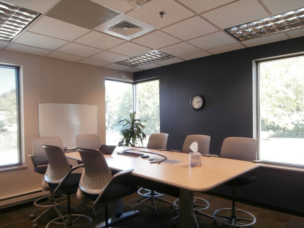 5303 Fen Oak Dr, Madison, WI 53718 | LoopNet