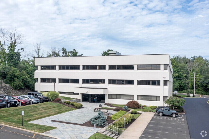 42 Old Ridgebury Rd, Danbury, CT 06810 - OfficeMedical for Lease | LoopNet
