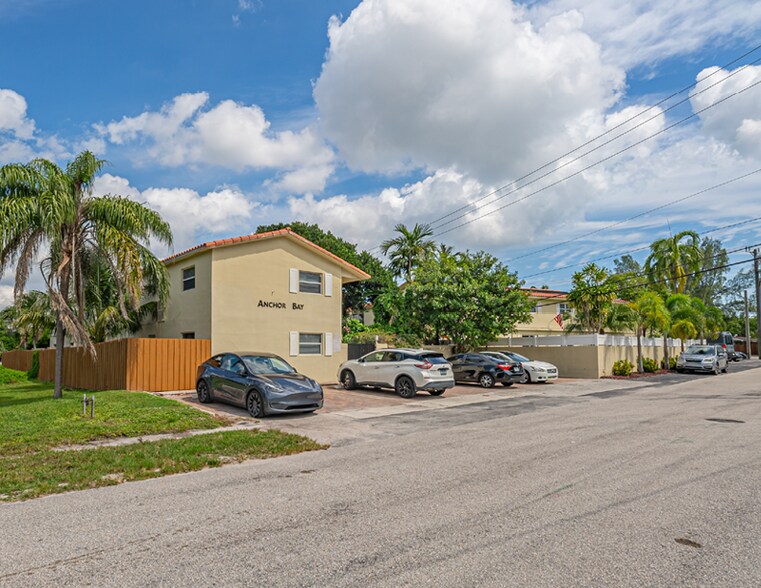 2025 Miami Rd, Fort Lauderdale, FL 33316 - Anchor Bay Apartments | LoopNet