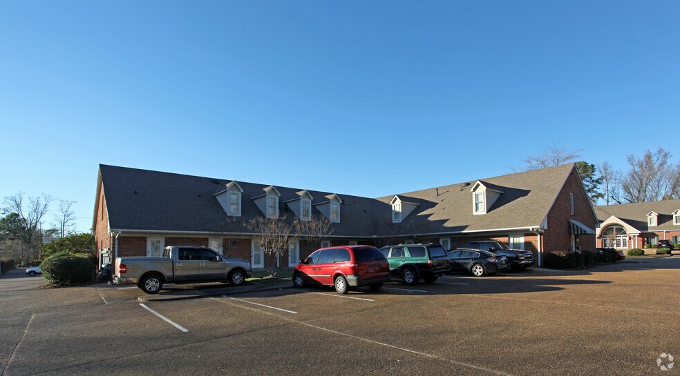5888 Ridgewood Rd, Jackson, MS 39211 - The Martin & Gordon Building ...