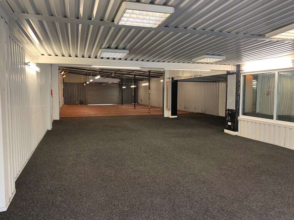 2A Victoria Rd, Nottingham, NTT NG4 2HE | LoopNet