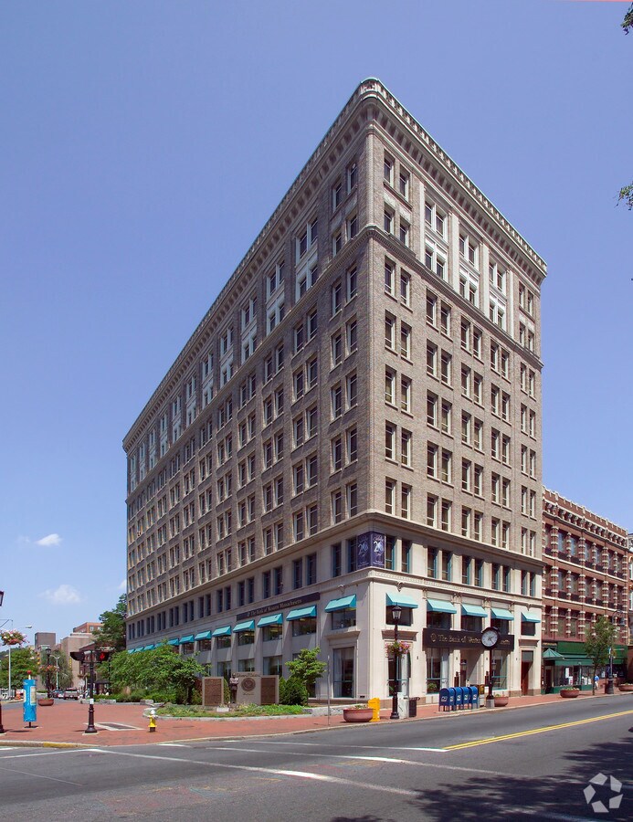 1391 Main St, Springfield, MA 01103 - Office Space for Lease | LoopNet.com