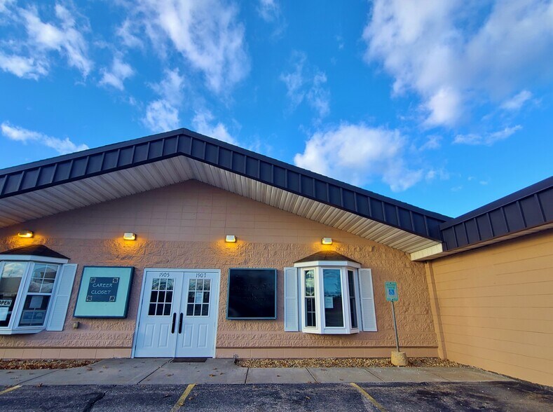 1907 Washington St, Wisconsin Rapids, WI 54494 - Office for Lease | LoopNet