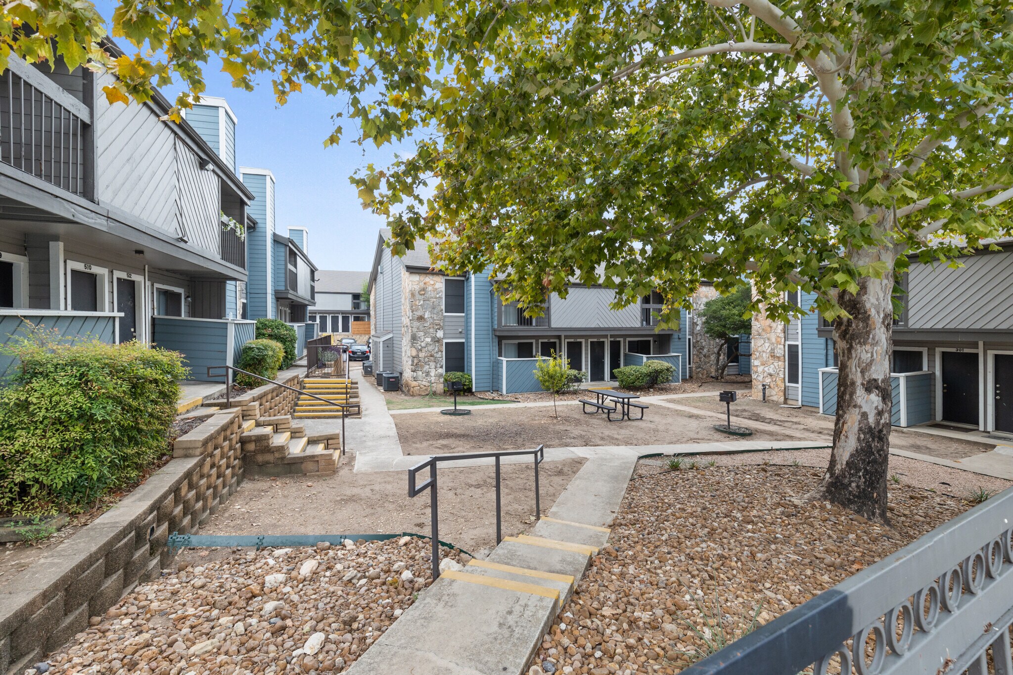 12301 Blanco Rd, San Antonio, TX 78216 - Moss Landing | LoopNet