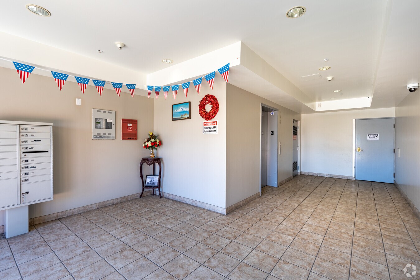 14431 Valerio St, Van Nuys, CA 91405 | LoopNet