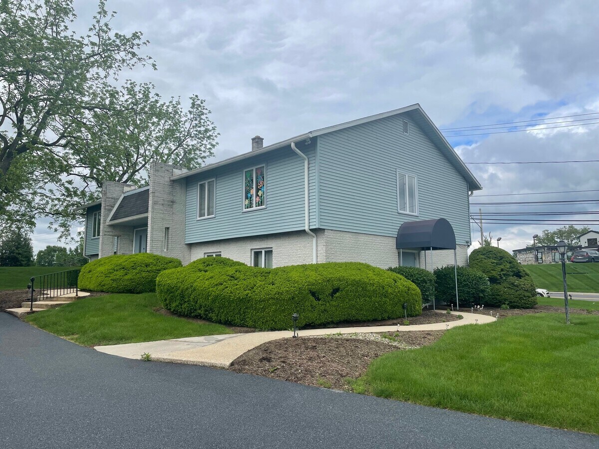 820 Rohrerstown Rd, Lancaster, PA 17601 | LoopNet