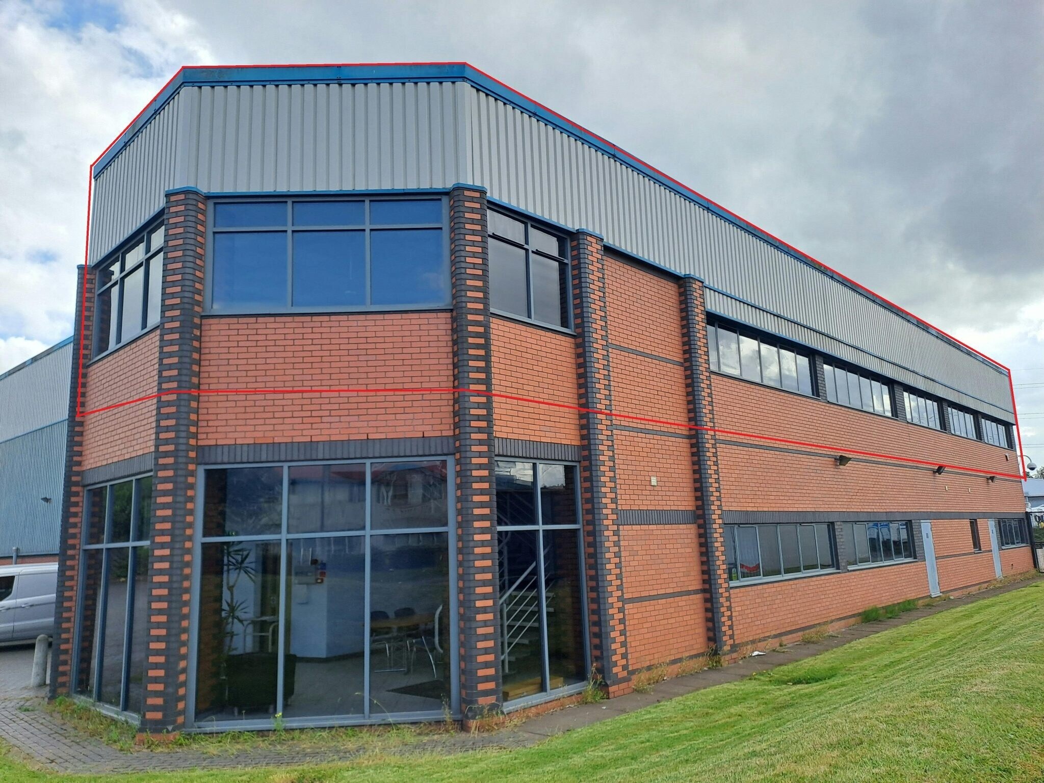 Great Bridge, Tipton, DY4 7BZ - Industrial Premises | LoopNet
