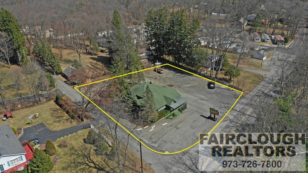 54 Ridge Rd, Oak Ridge, NJ 07438 | LoopNet