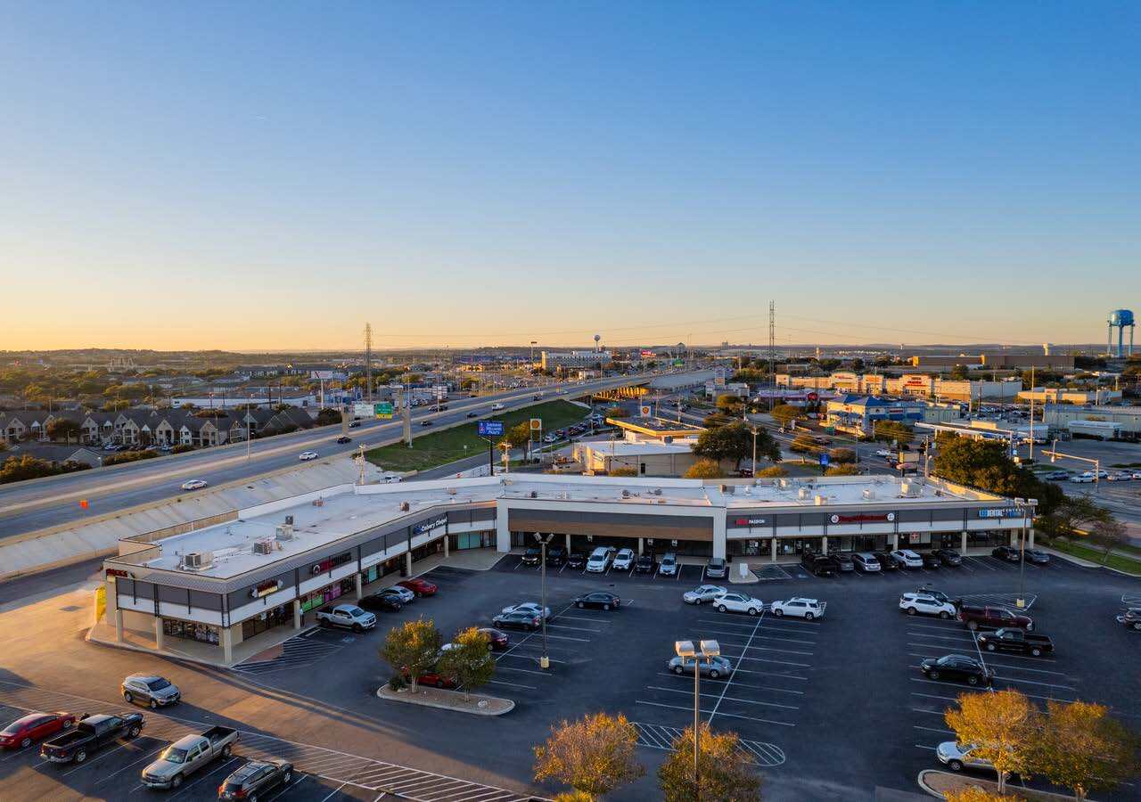 2921-2935 Pat Booker Rd, Universal City, TX 78148 - Triangle Shopping Center | LoopNet