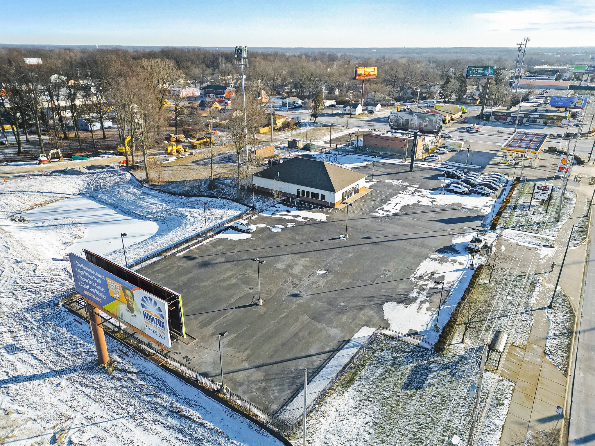 2380 Morse Rd, Columbus, OH 43229 - Retail for Sale | LoopNet