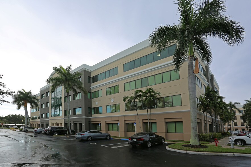 9130 S Dadeland Blvd, Miami, FL 33156 - Datran Center | LoopNet