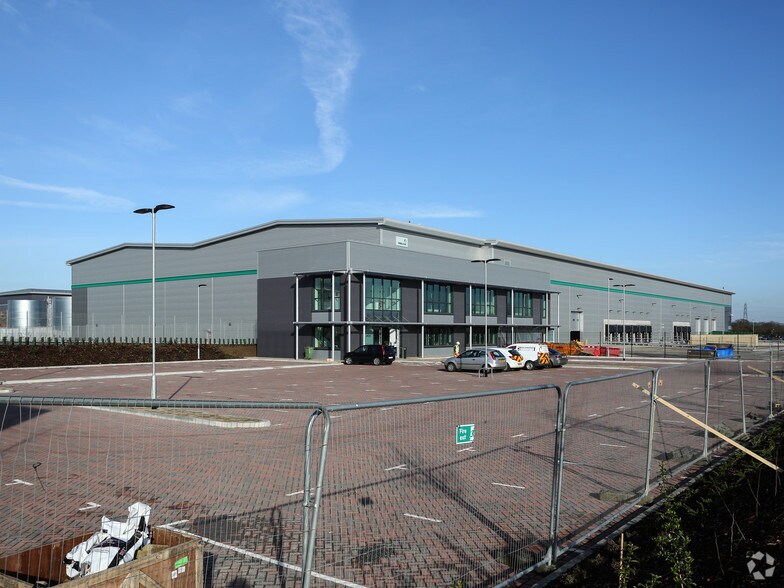 Christopher Martin Rd, Basildon, SS14 3HG | LoopNet