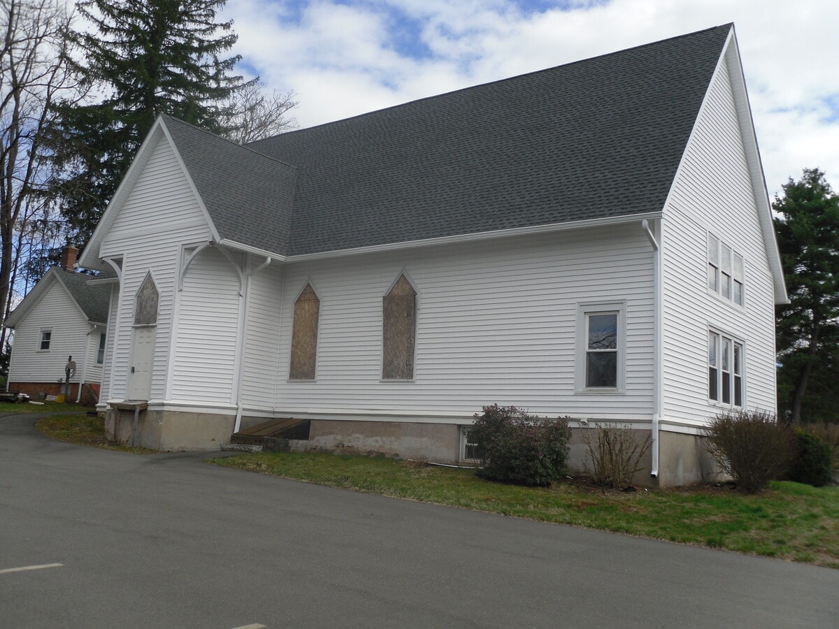 139 Main St, East Berlin, CT 06023 | LoopNet