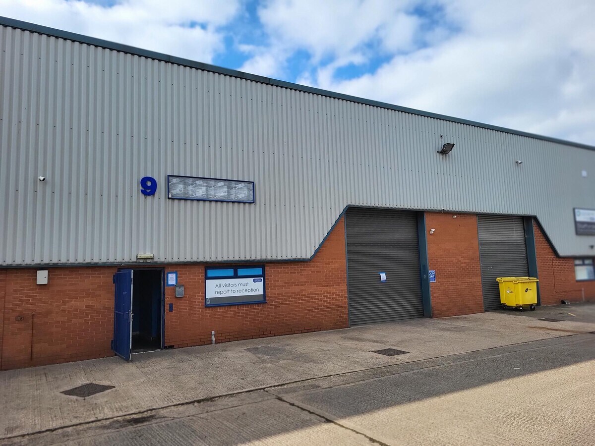 Norton Green Ln, Norton Canes, WS11 9SS | LoopNet