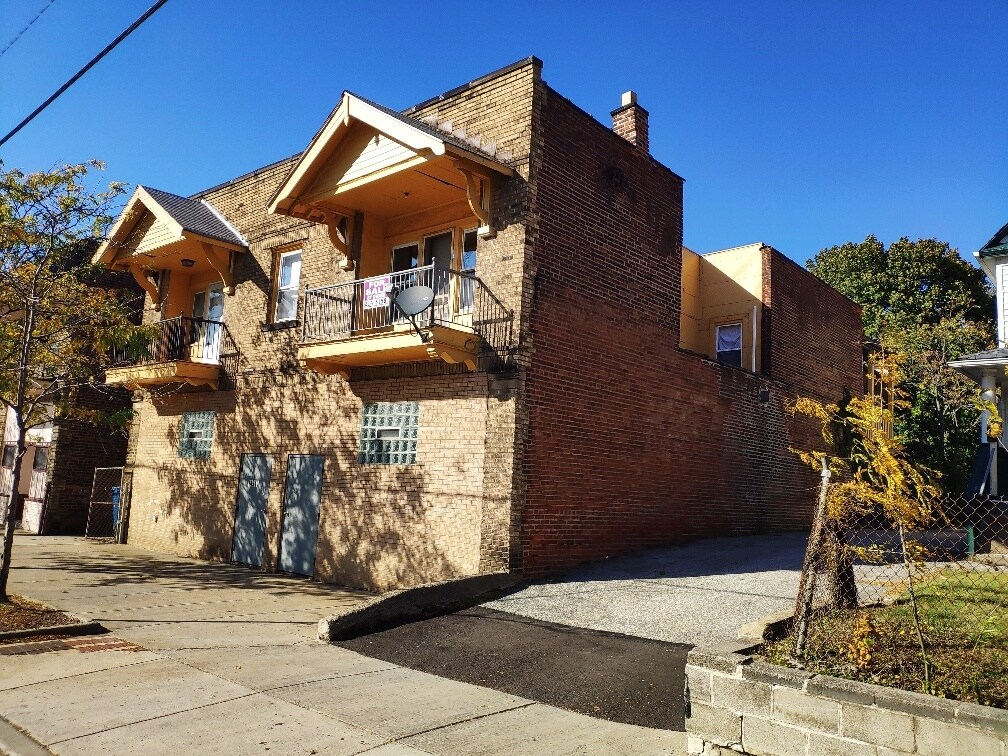 14911 Kinsman Rd, Cleveland, OH 44120 | LoopNet