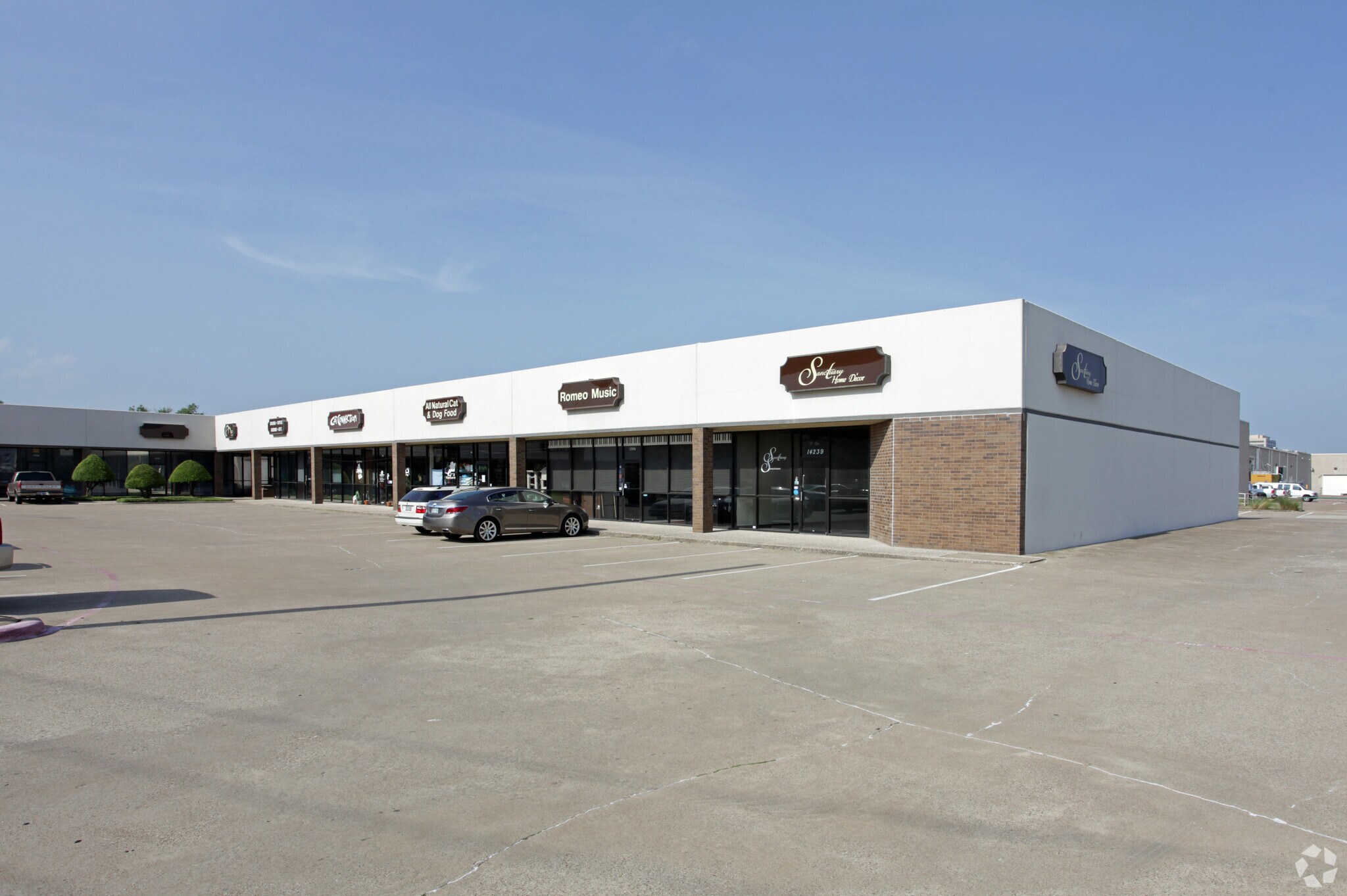 14221-14239 Inwood Rd, Dallas, TX 75244 - Inwood Retail Center | LoopNet