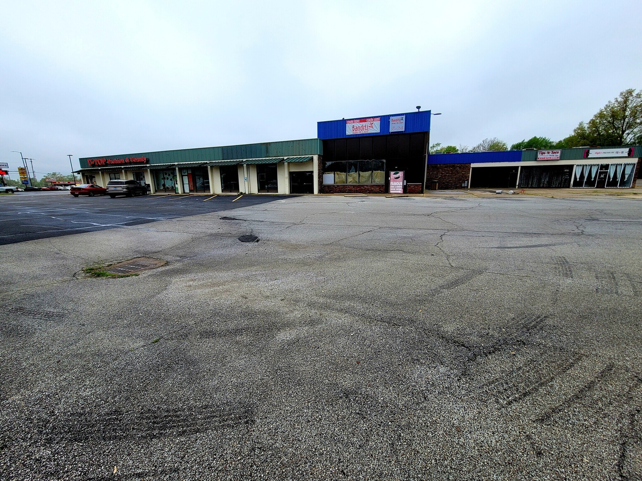 1343 N Illinois Route 48, Decatur, IL 62526 - Retail in Busy ...