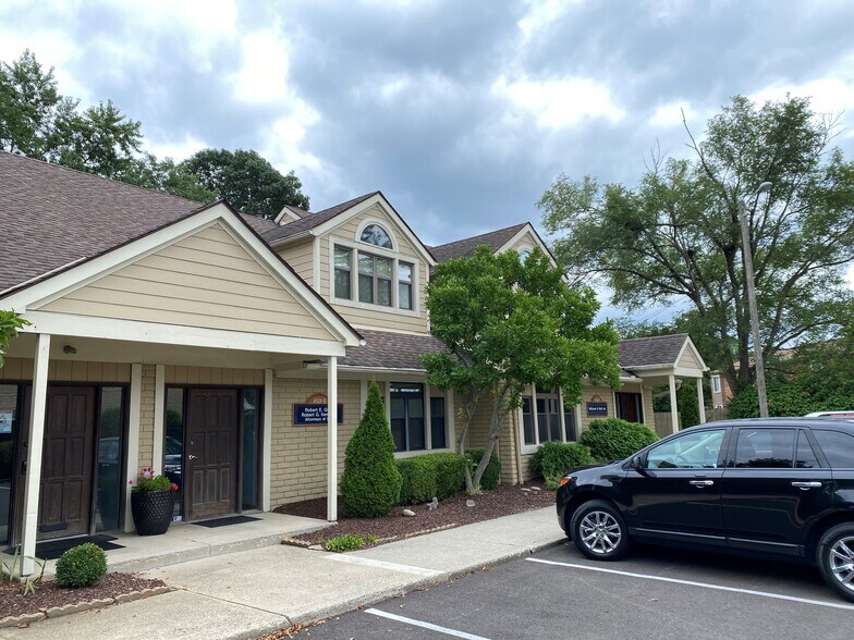 4924 Reed Rd, Columbus, OH 43220 - Office for Sale | LoopNet