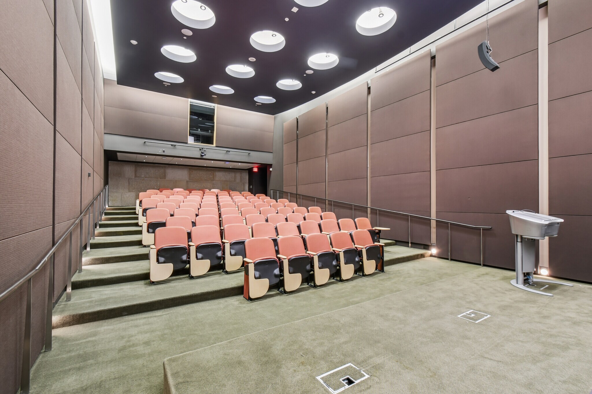 1 Inventa Pl, Silver Spring, MD 20910 - Inventa Towers | LoopNet