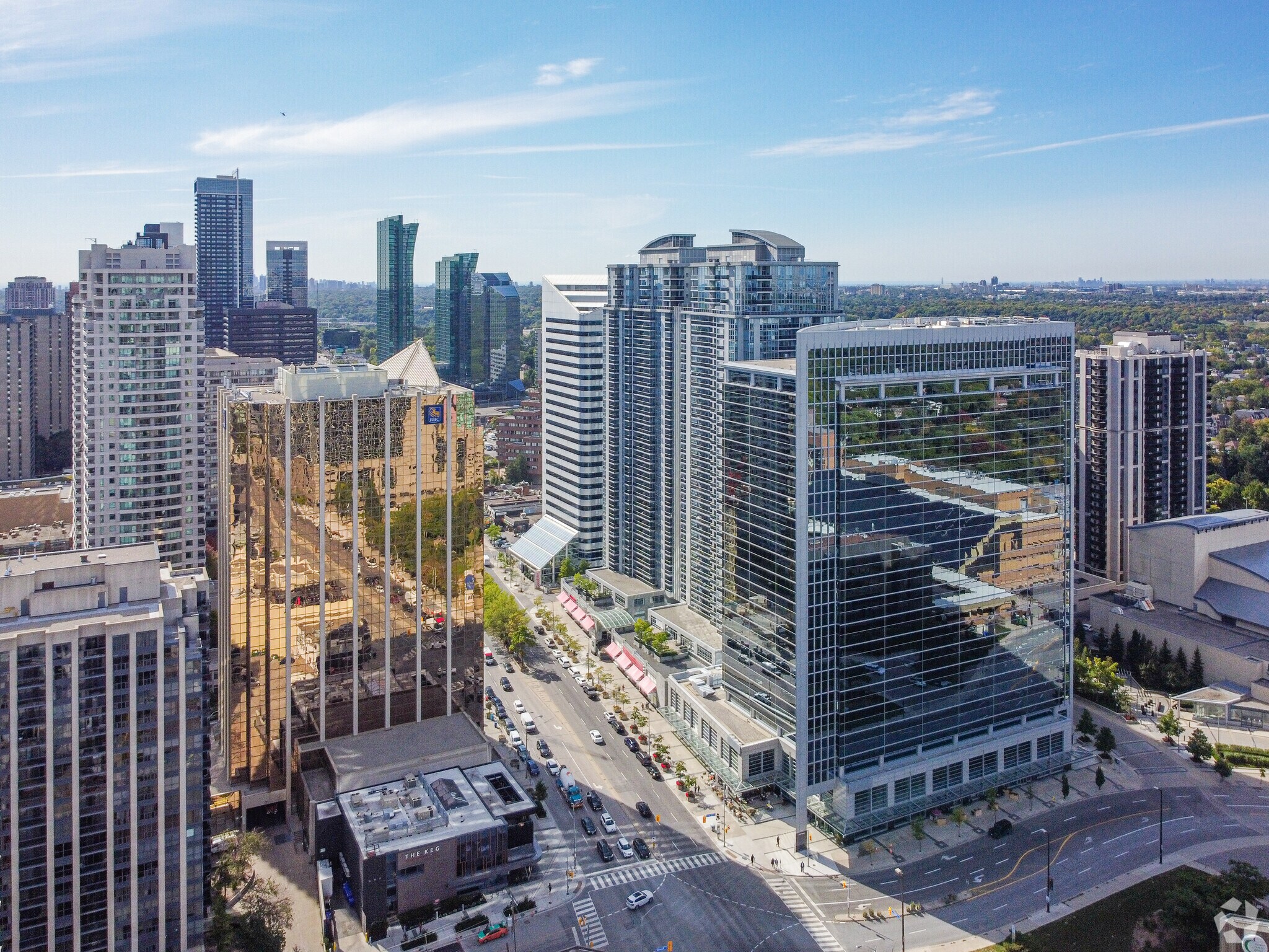 5000 Yonge St, Toronto, ON M2N 7E9 - Ivari Tower | LoopNet.com