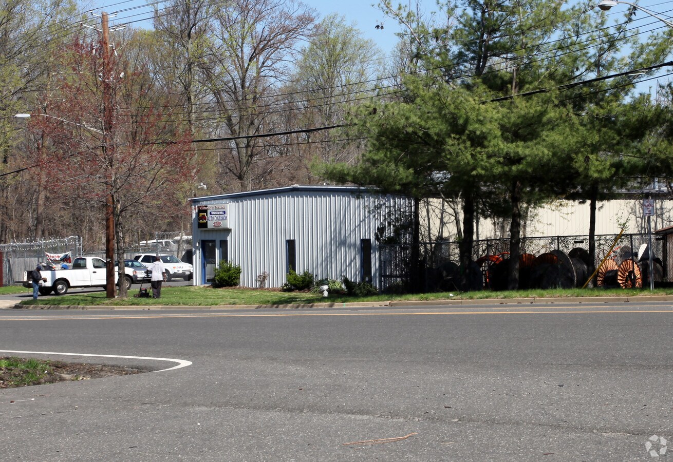 8472 Walker Mill Rd, Capitol Heights, MD 20743 - Property Record ...