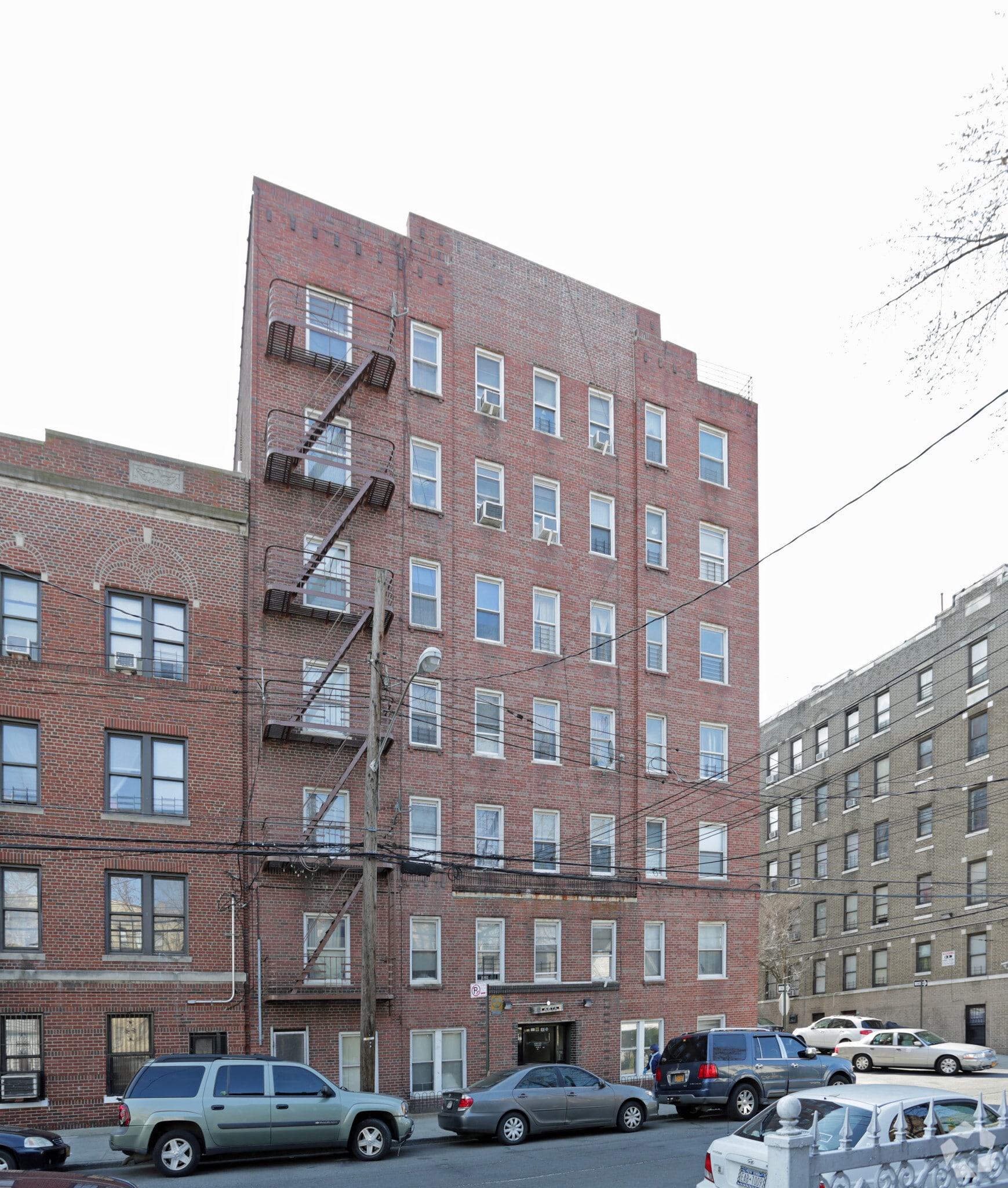 4026 Carpenter Ave, Bronx, NY 10466 - Multifamily for Sale | LoopNet