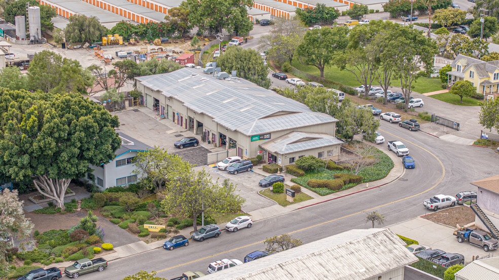 5387 Overpass Rd, Santa Barbara, CA 93111 - CALIBER COLLISION | 15 YR ...