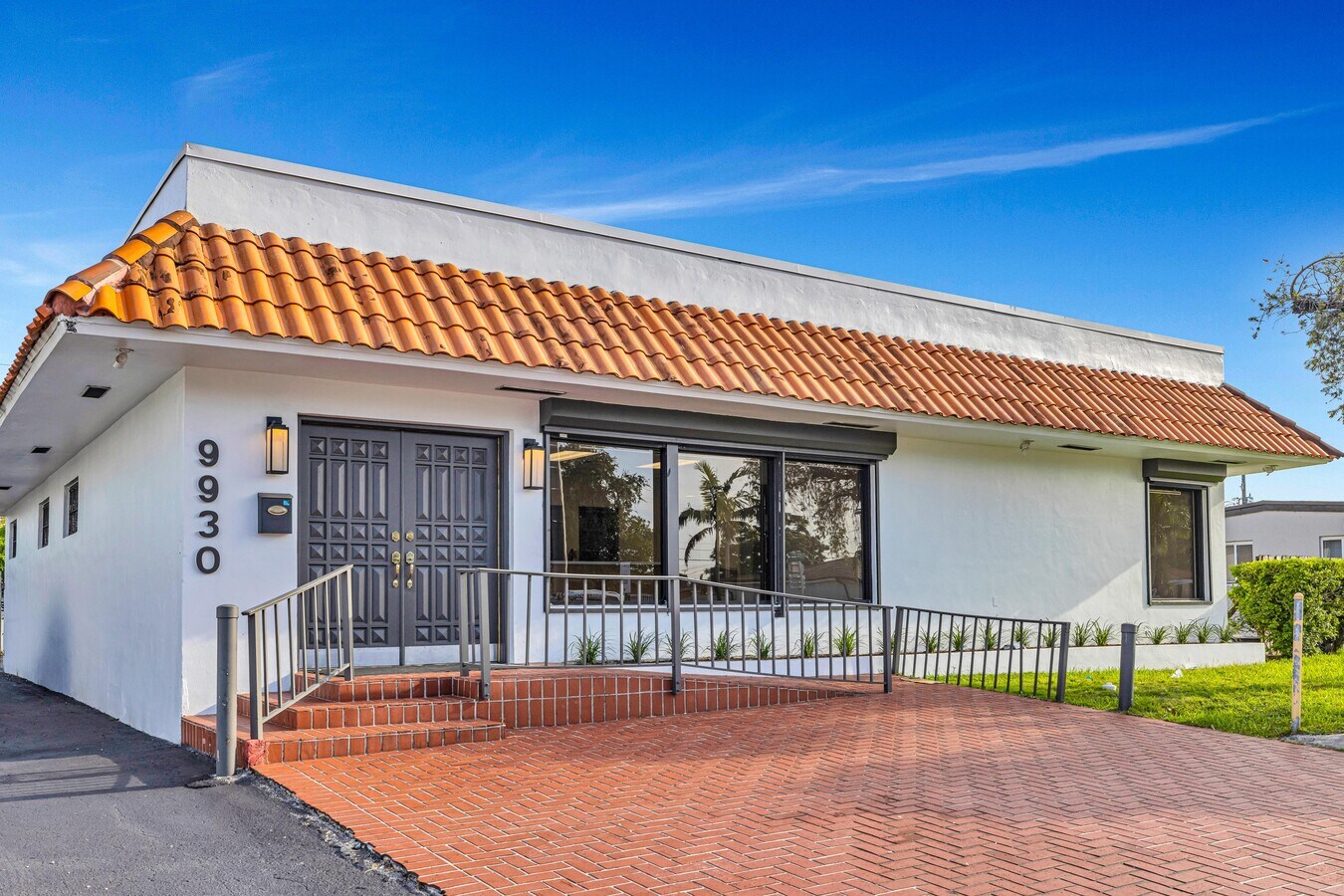 9930 Bird Rd, Miami, FL 33165 | LoopNet